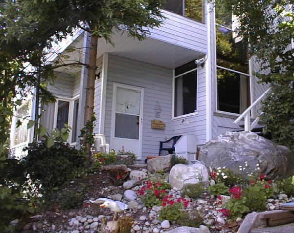 Accommodations | Ocean Rose Bed & Breakfast | White Rock Accommodations ...